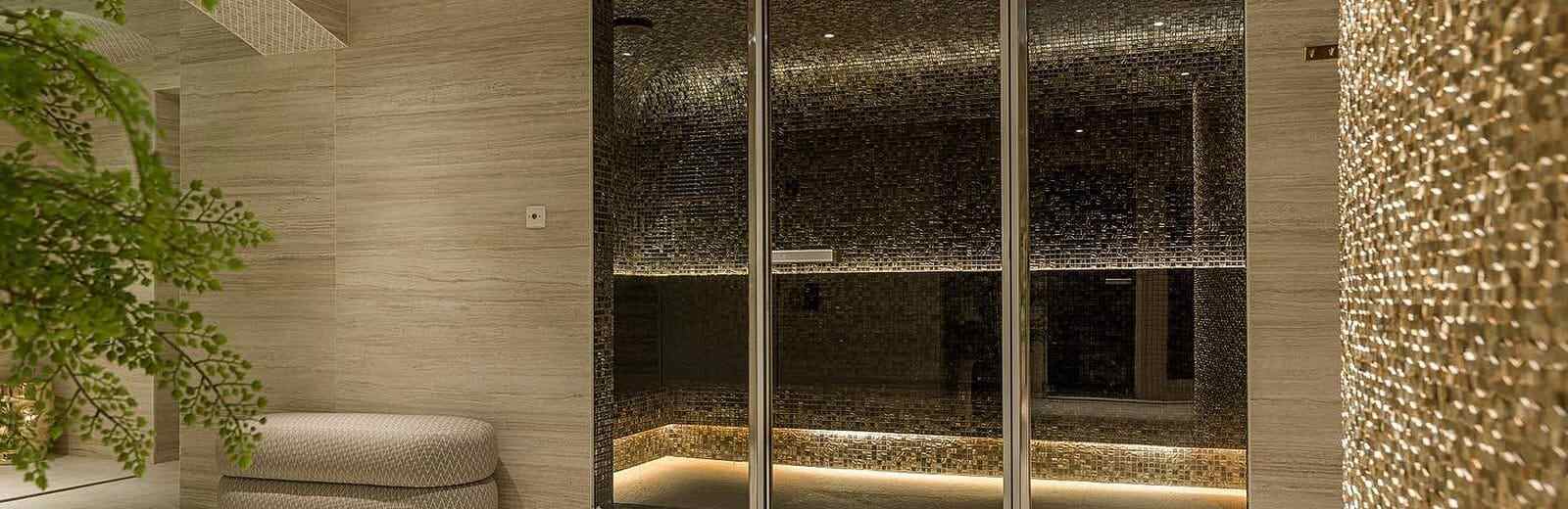 Bespoke Steam Room Glass UK | Custom Frameless Glass | Fronts | Doors ...